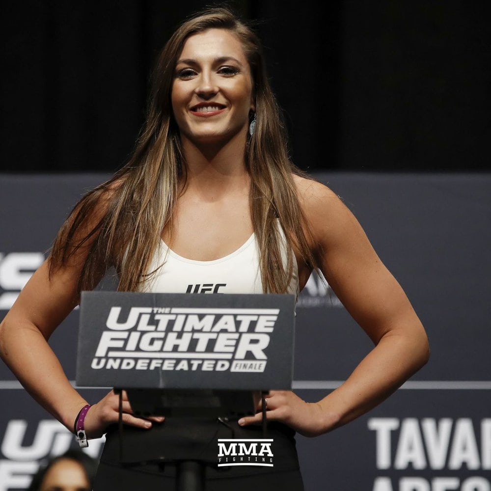 Hottest UFC Fighters: 25 Gorgeous Knock-Out Lady Warriors